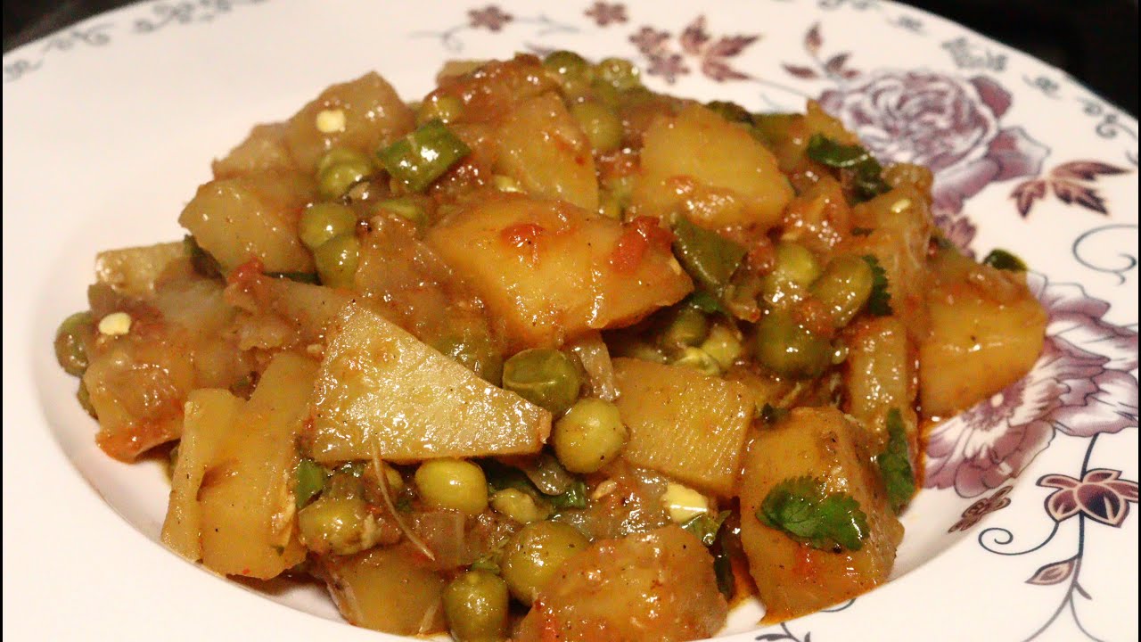 Matar Aloo Curry Recipe | Aloo Matar ki Sabzi - YouTube