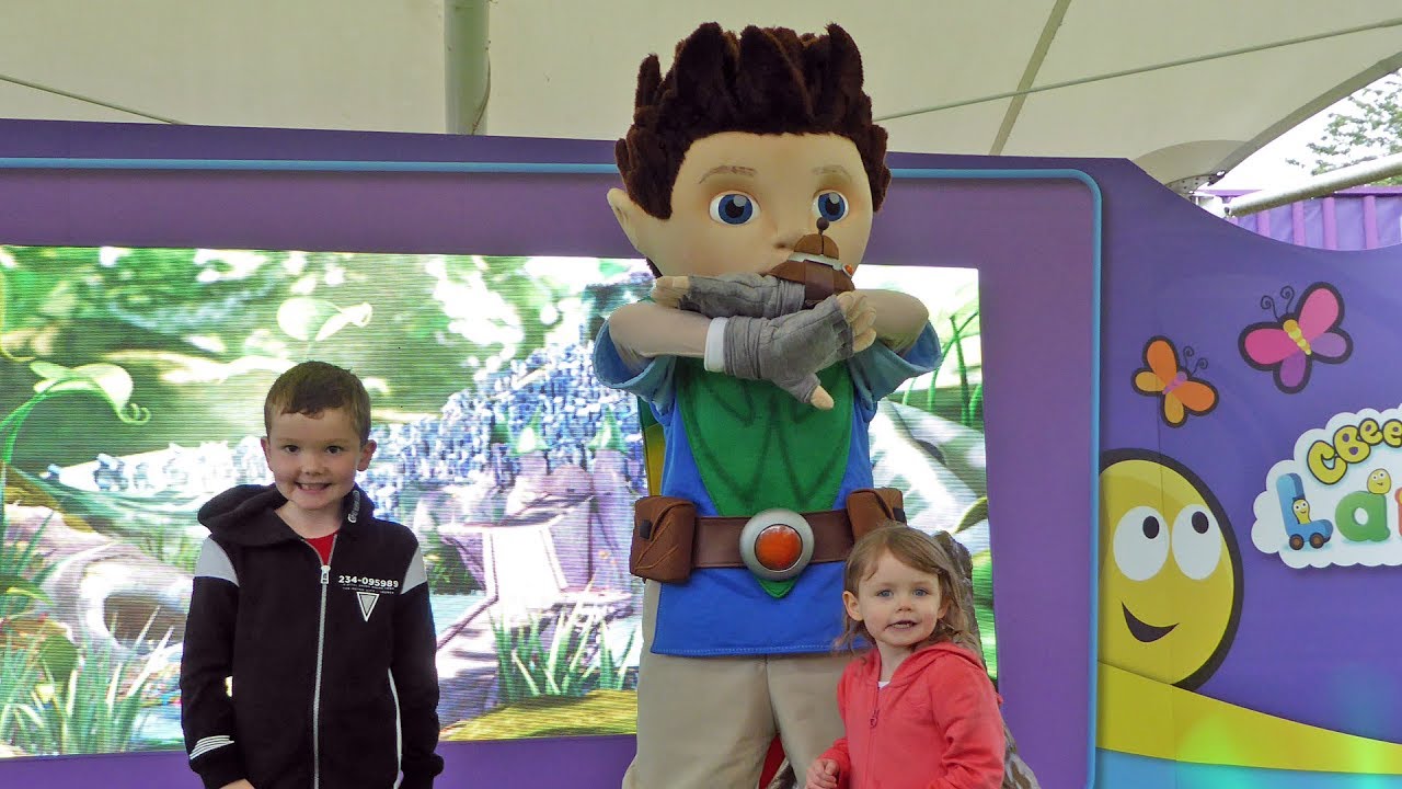 Meeting Tree Fu Tom at Cbeebies Land - Alton Towers - YouTube