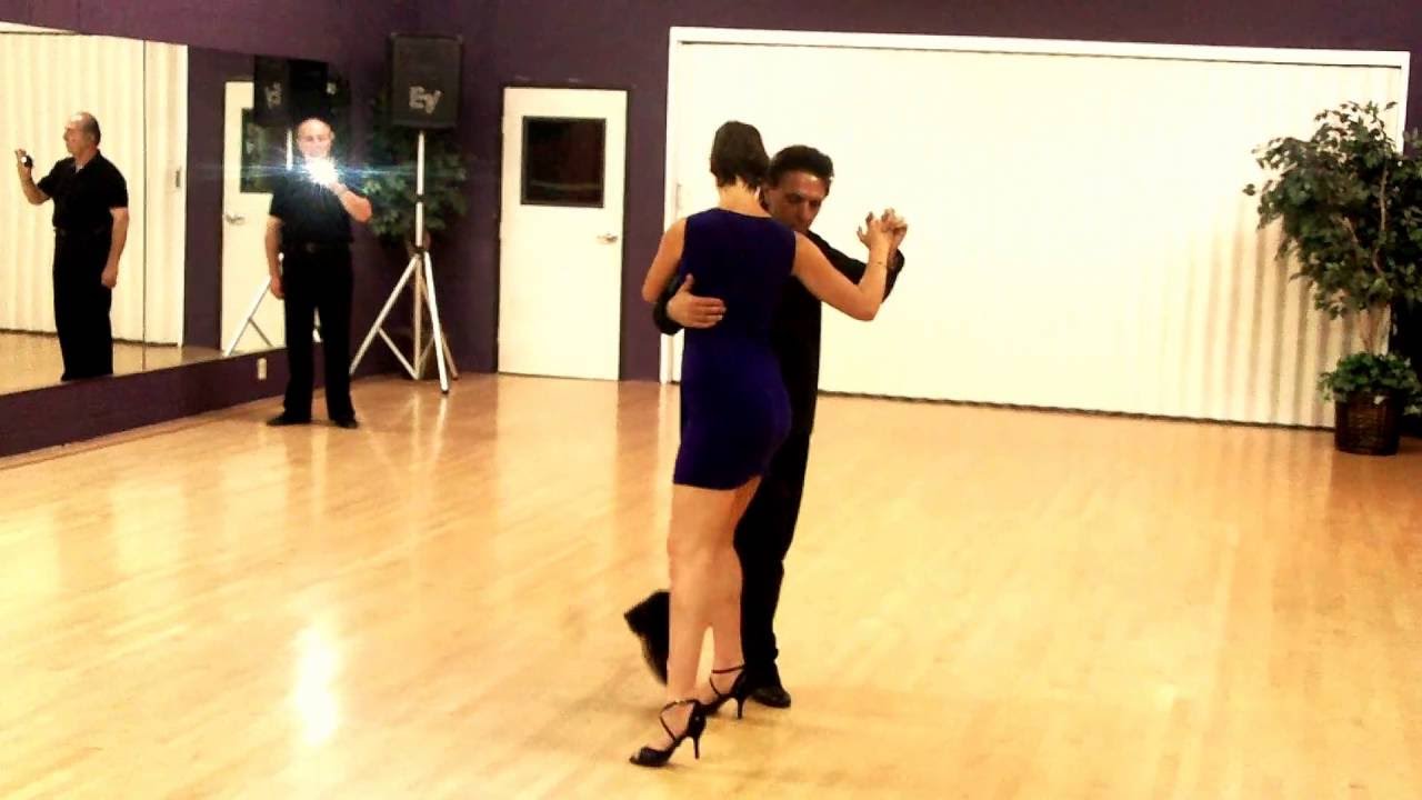 Argentine Tango Ganchos - Ochos- Sacadas- Boleos-Leg wrap www ...