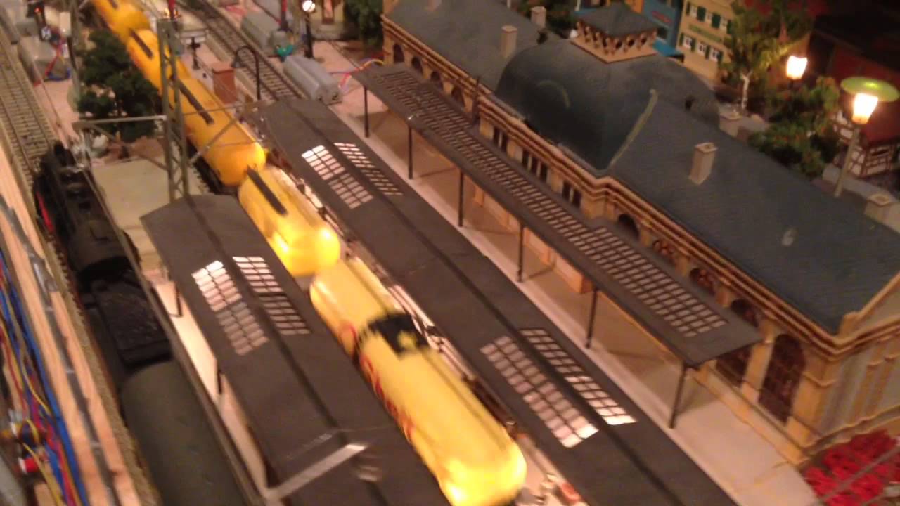 Märklin Shell Train - YouTube