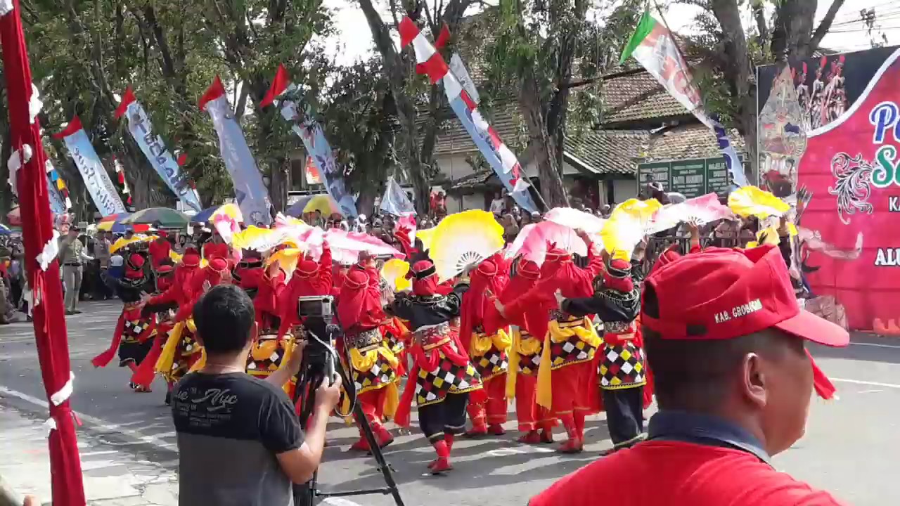 Tari Angguk-Angguk Dance-Smp N 2 Toroh Grobogan-Parade Seni Budaya ...