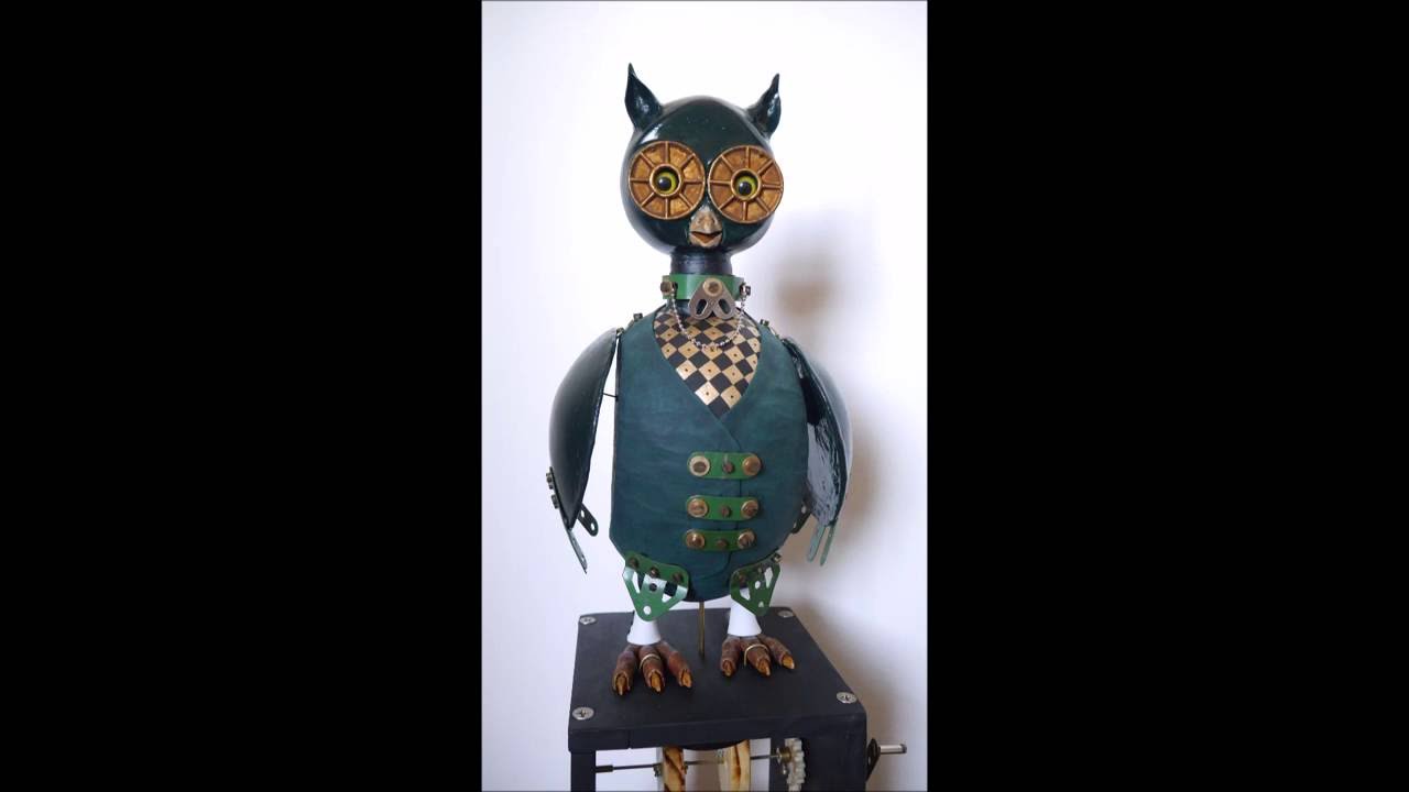 OWL AUTOMATA TOY + vintage meccano :) - YouTube