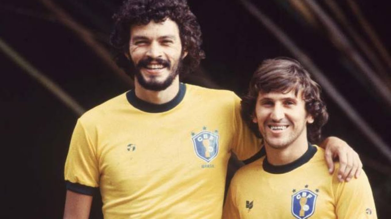 Great match for Zico and Sócrates! BRAZIL 5-0 AJAX - YouTube