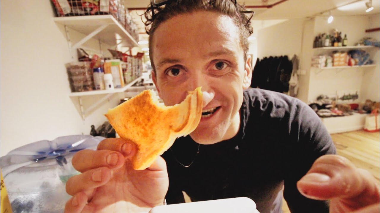 27 GRILLED CHEESE SANDWICHES - YouTube