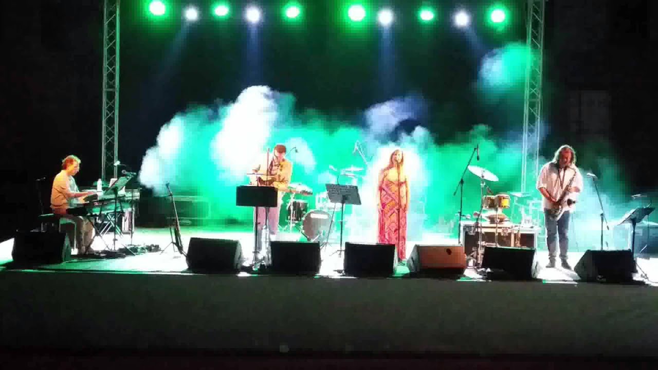 Ελλη Πασπαλα - Vassilikos Live Λιανοτραγουδα - YouTube