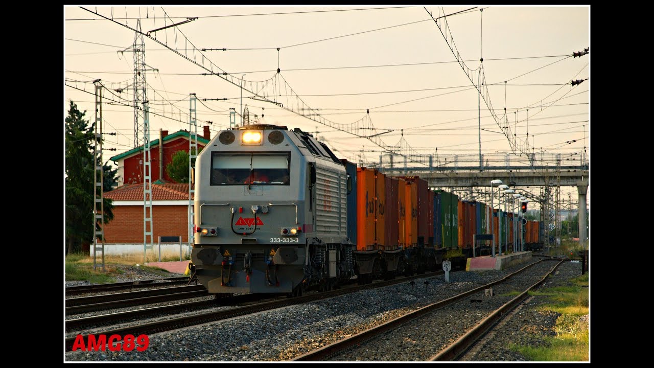 Renfe Intercity y Low Cost Rail hacia Valladolid - YouTube