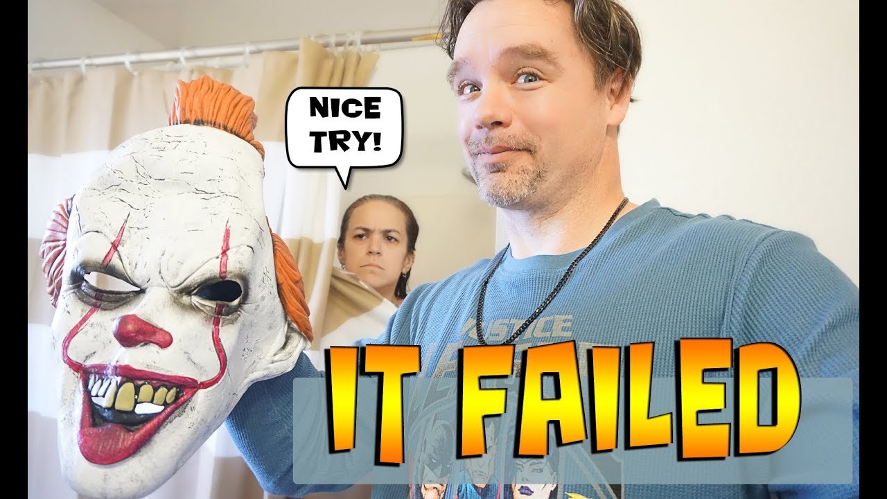 FAILED IT PRANK ON WIFE IN SHOWER JUMP SCARE - YouTube