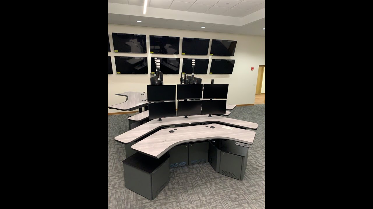 Transforming Emergency Response: MECCA 911's High-Tech 911 Control Room ...