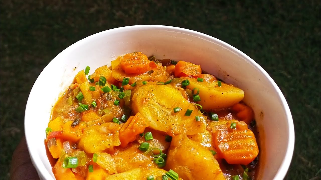 How to cook Kenyan matoke|| Green bananas|| Plantain|| Meat free - YouTube