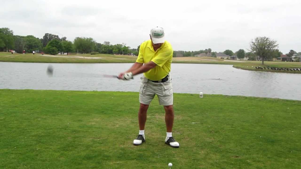 John Tees Off on the 11th at Greenfield - YouTube