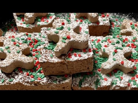 Gingerbread Gym Chalk Crush | #25DaysofChristmasCrushes | Day 6 - YouTube