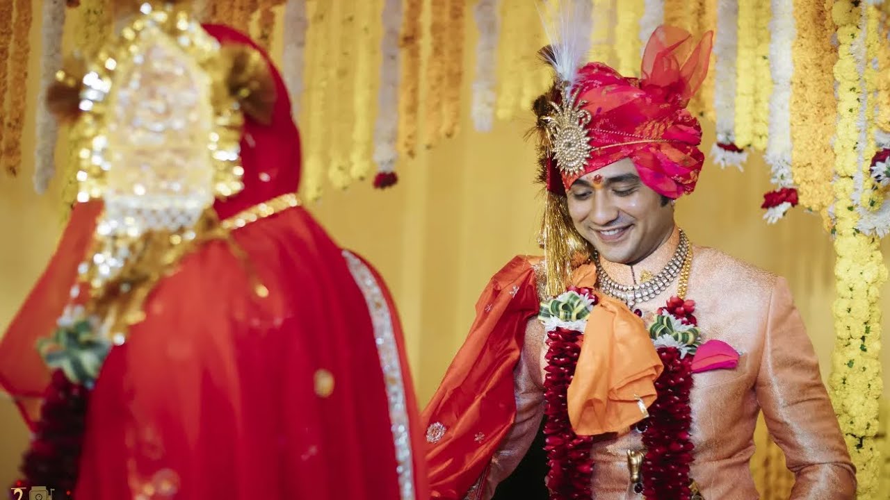 Kr. Dhananjay Singh Garha & Siddhi Kumari Chandrawat |Garha Royal ...