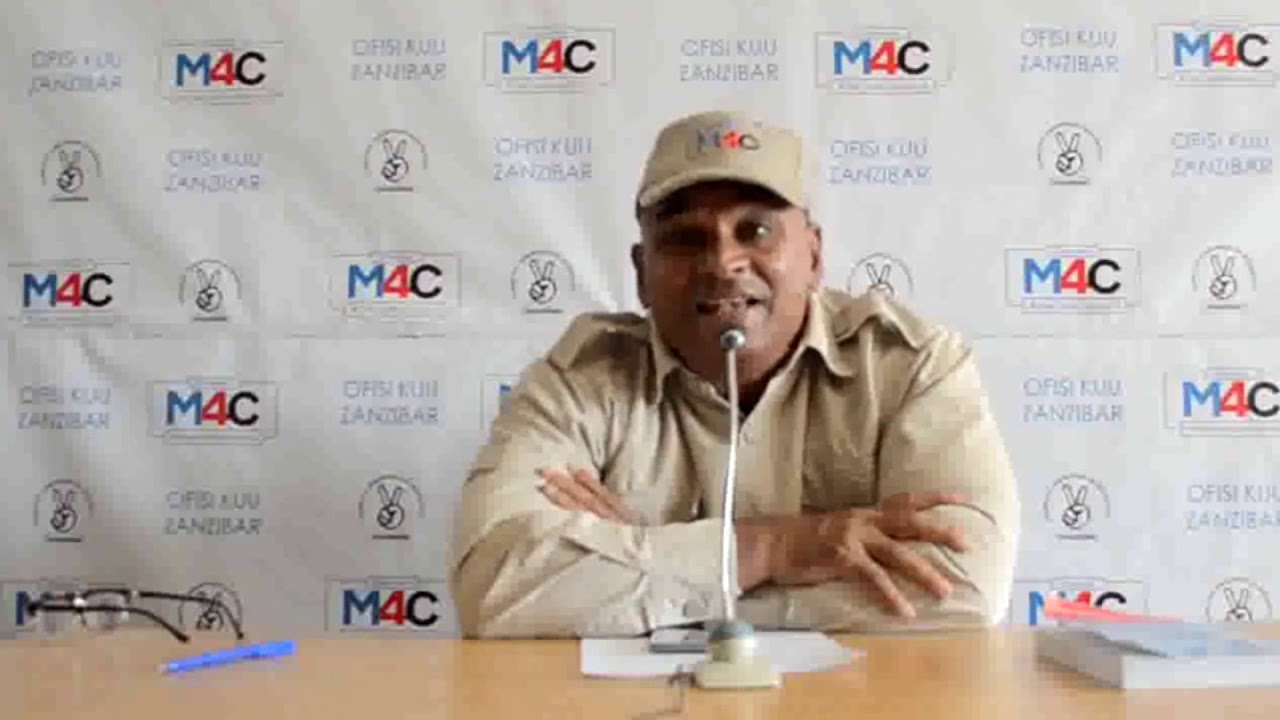 PETER LIJUALIKALI NA DAVID SILINDE WAMUIBUA MWENYEKITI BARAZA LA WAZEE TAIFA MZEE HASHIMU JUMA ...