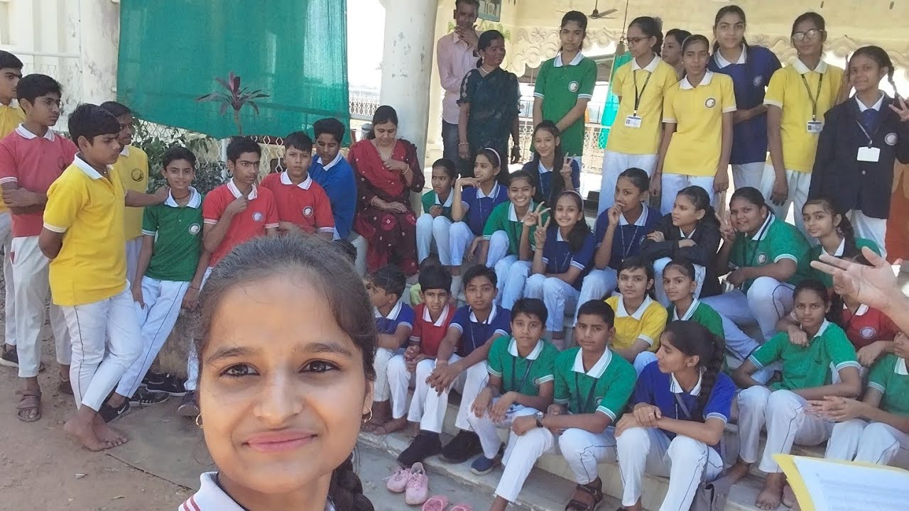 Gujrat School Tour🤩🤩 - YouTube