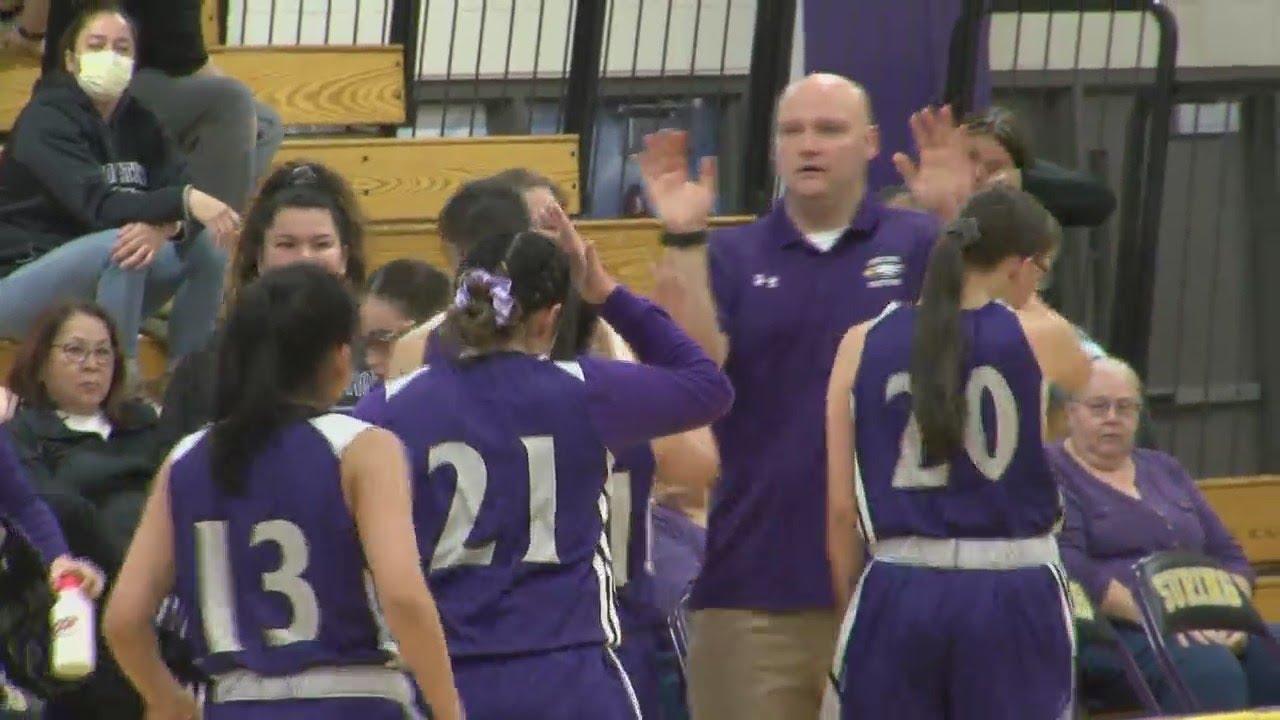 Oneida Nation girls basketball hoping for deep postseason run - YouTube