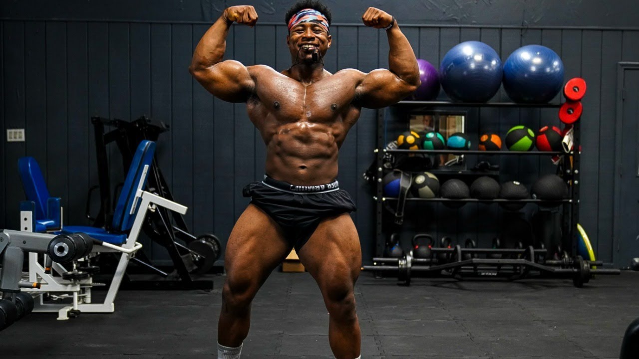 Back To Bodybuilding? | Raw Nationals 2018 Recap - YouTube