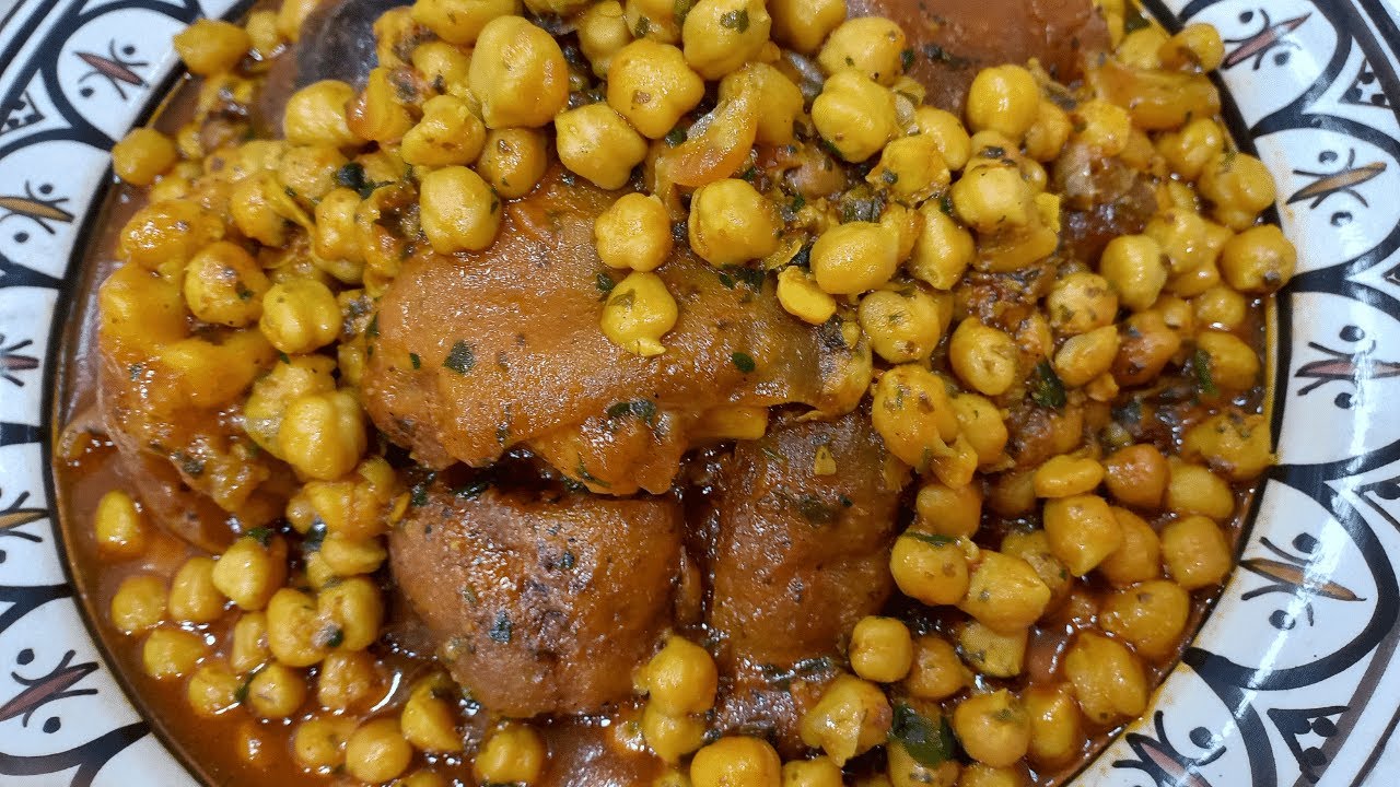 pieds de veau à la Marocaine 😋 😋 | Frakech | Al Hargma | رجل العجل ...