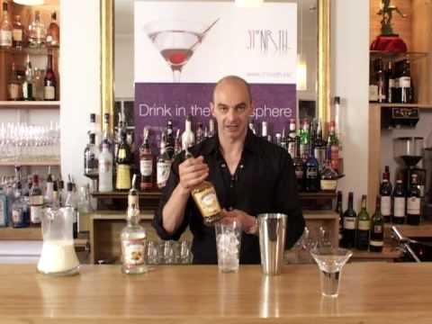 Cocktail Mixing - Banana Banshee - YouTube