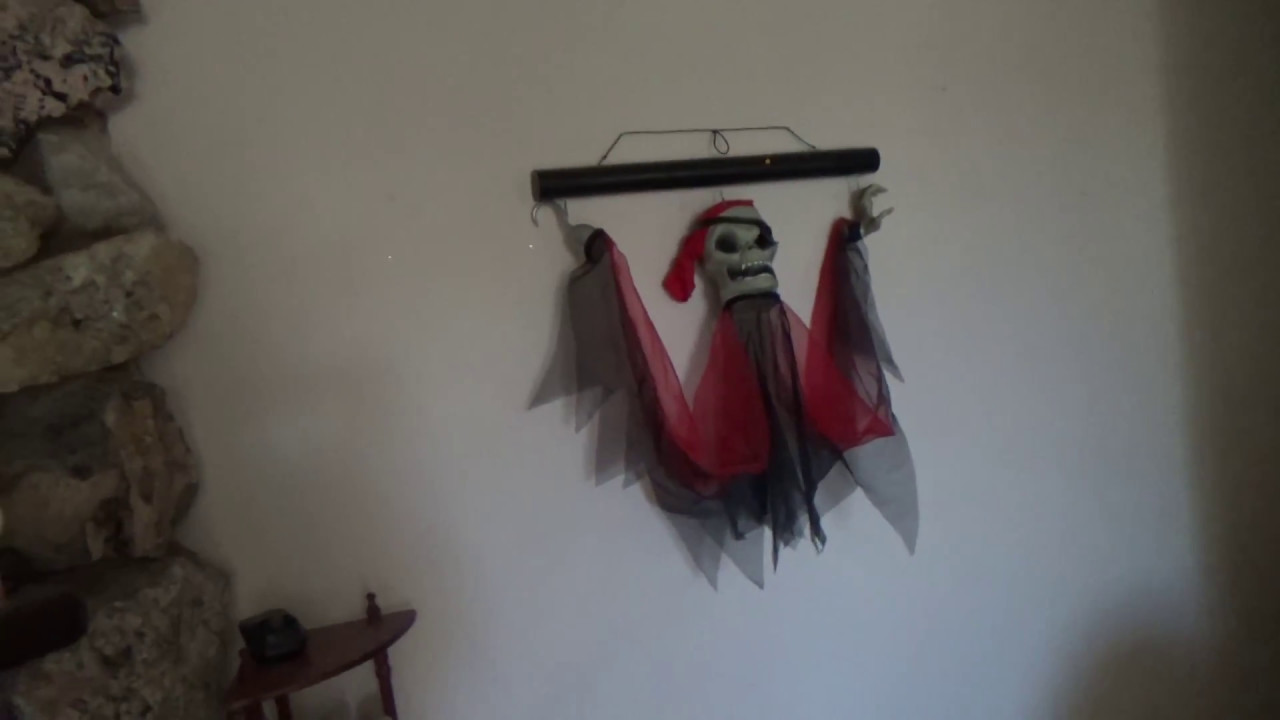Gemmy Halloween Animated: Floating Pirate Skeleton - YouTube