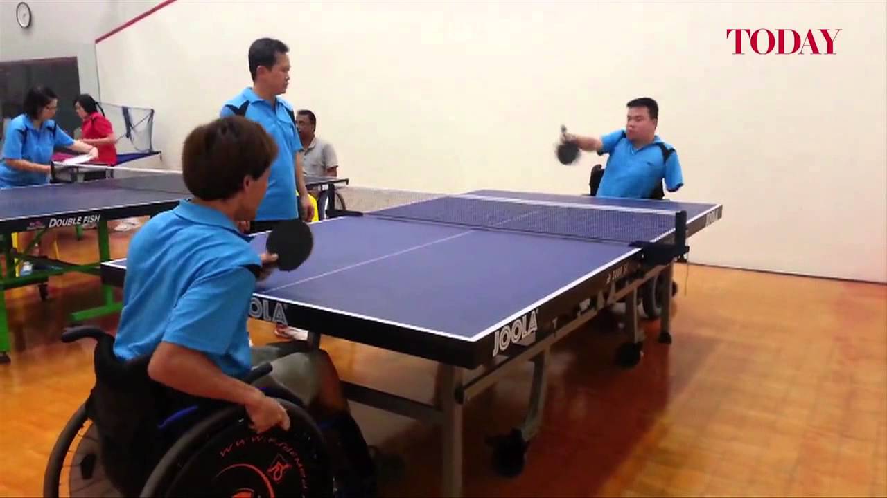Navy serviceman Jason Chee plays table tennis - YouTube