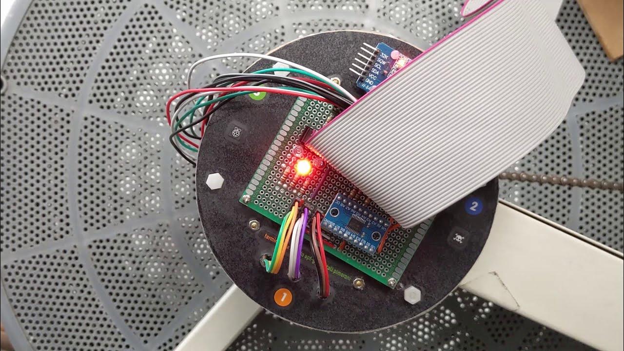 Raspberry Pi Rowing Machine race game II - YouTube