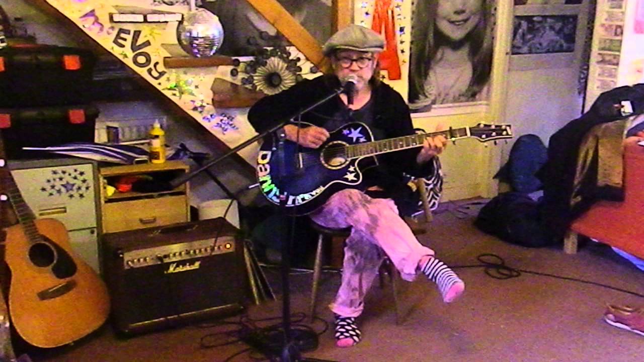 The Strawbs - Lay Down - Acoustic Cover - Danny McEvoy - YouTube