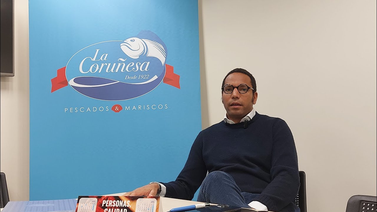 Pablo Garriga, nuevo propietario de La Coruñesa de Huesca, ante un mar ...