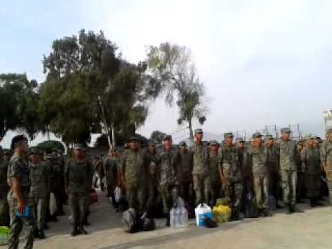 Marchando Batallon del Infierno - Ejército del Perú - YouTube