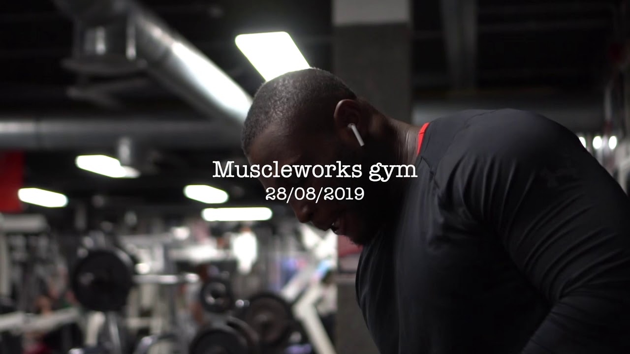 Pull Day At Muscleworks Gym London. - YouTube
