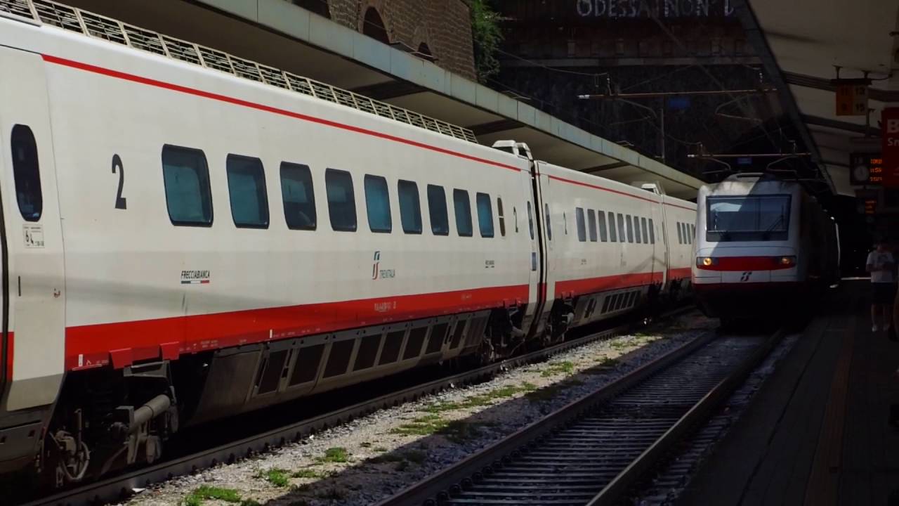 FS ETR 480 27 livrea di Frecciabianca arriva a Genova Piazza Principe ...