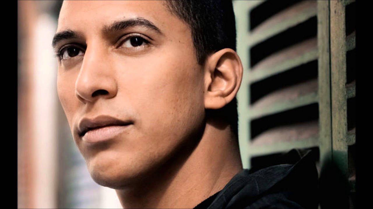 Andreas Bourani Auf Uns AuDiO - YouTube