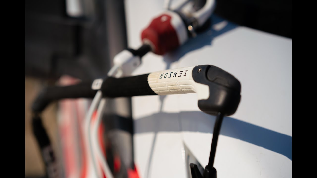 2020 Core Sensor 3 Control Bar - Boost Kiteboarding Review - YouTube