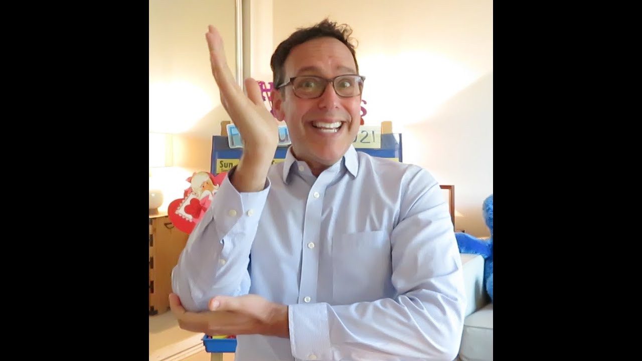 Mr. Cid Sings!: The "Skinamarinky Dinky Dink" song (written by Felix F ...