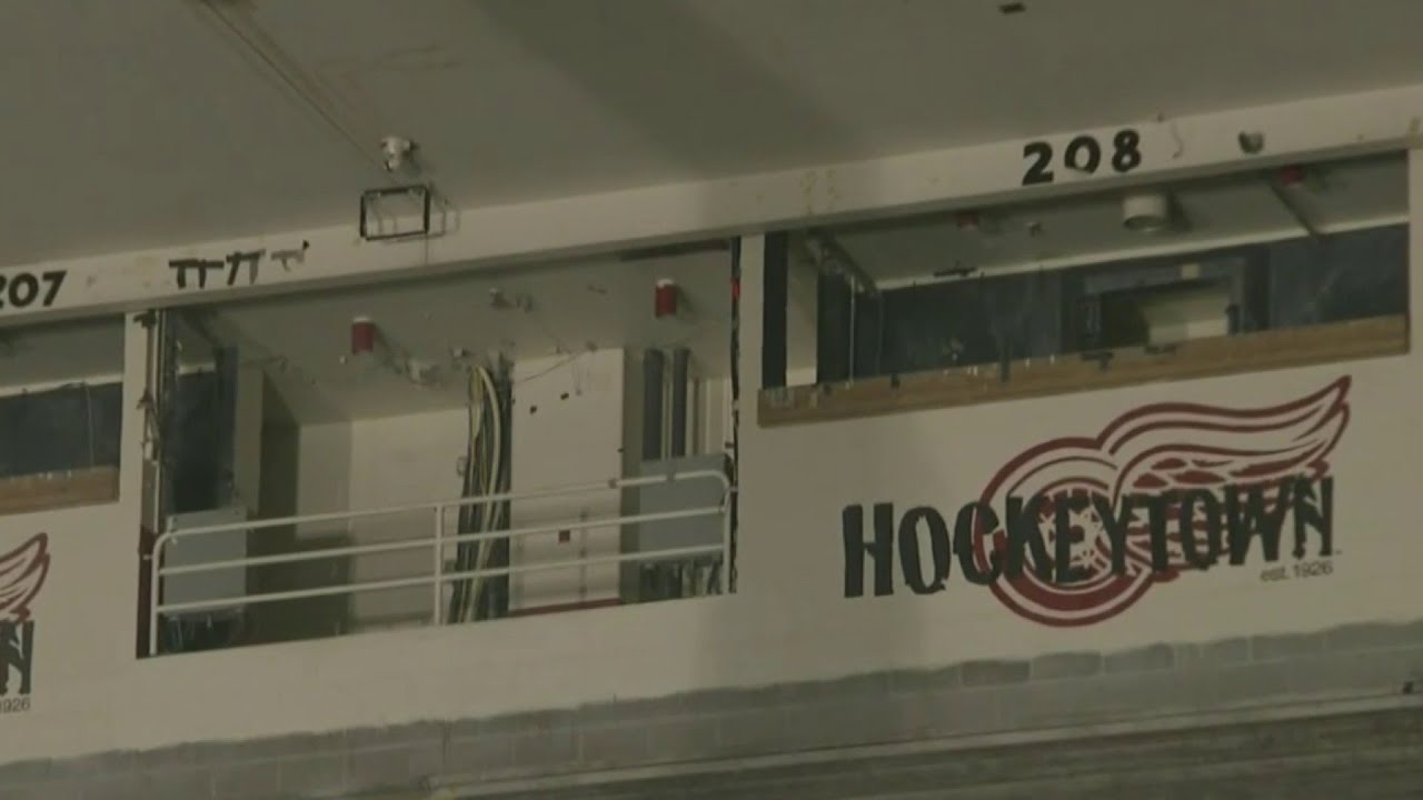 A look inside Joe Louis Arena - YouTube