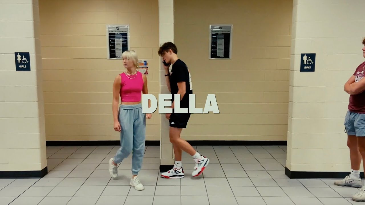 Della the Short Film - YouTube