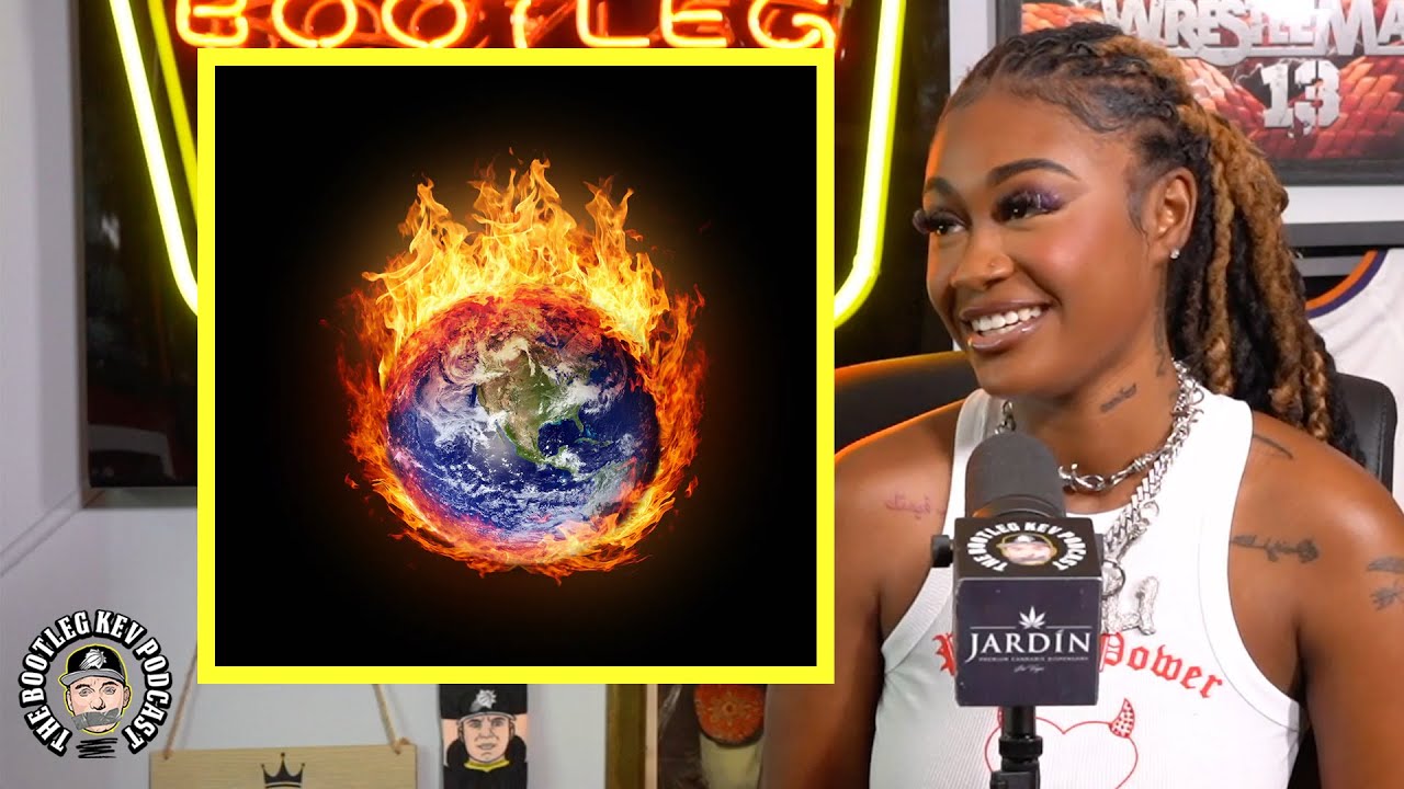 Kali Recalls Thinking The World Was Ending in 2012 & Y2K - YouTube