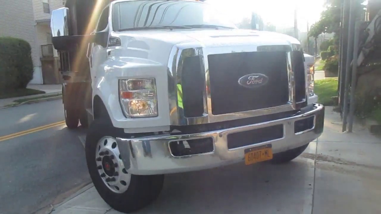 Ford F650 Switch N Go - YouTube