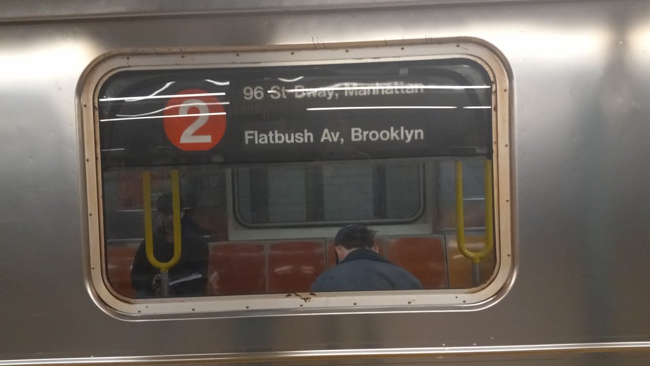 R62/A (2) trains/New Lots Avenue bound R142 (4) train at Nevins street ...