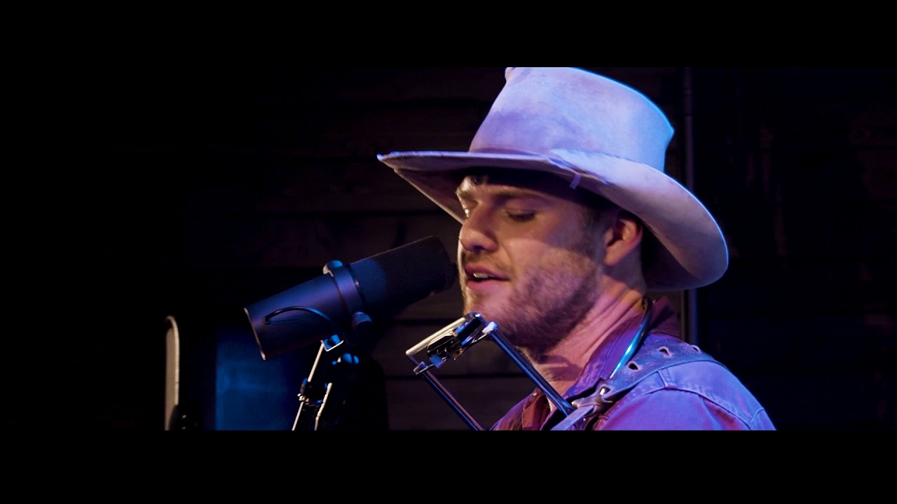 Travis Parker -"Go On Home"- Downtown Music Series Dallas - YouTube
