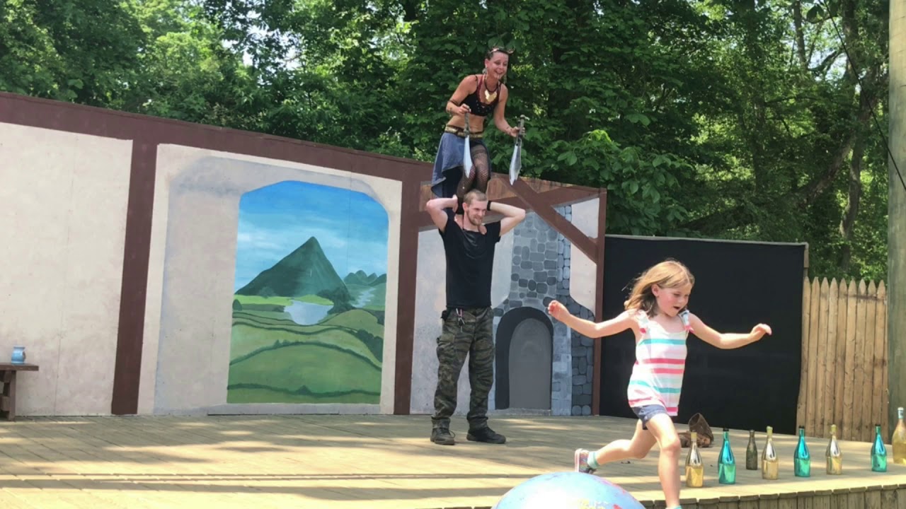 Shelli Buttons at New Jersey Renaissance Faire at Liberty Lake 2018 ...