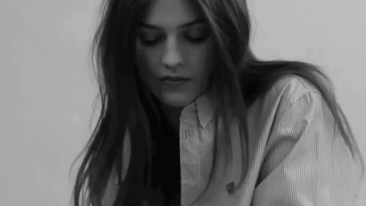 Amber Anderson - INDIE magazine - YouTube