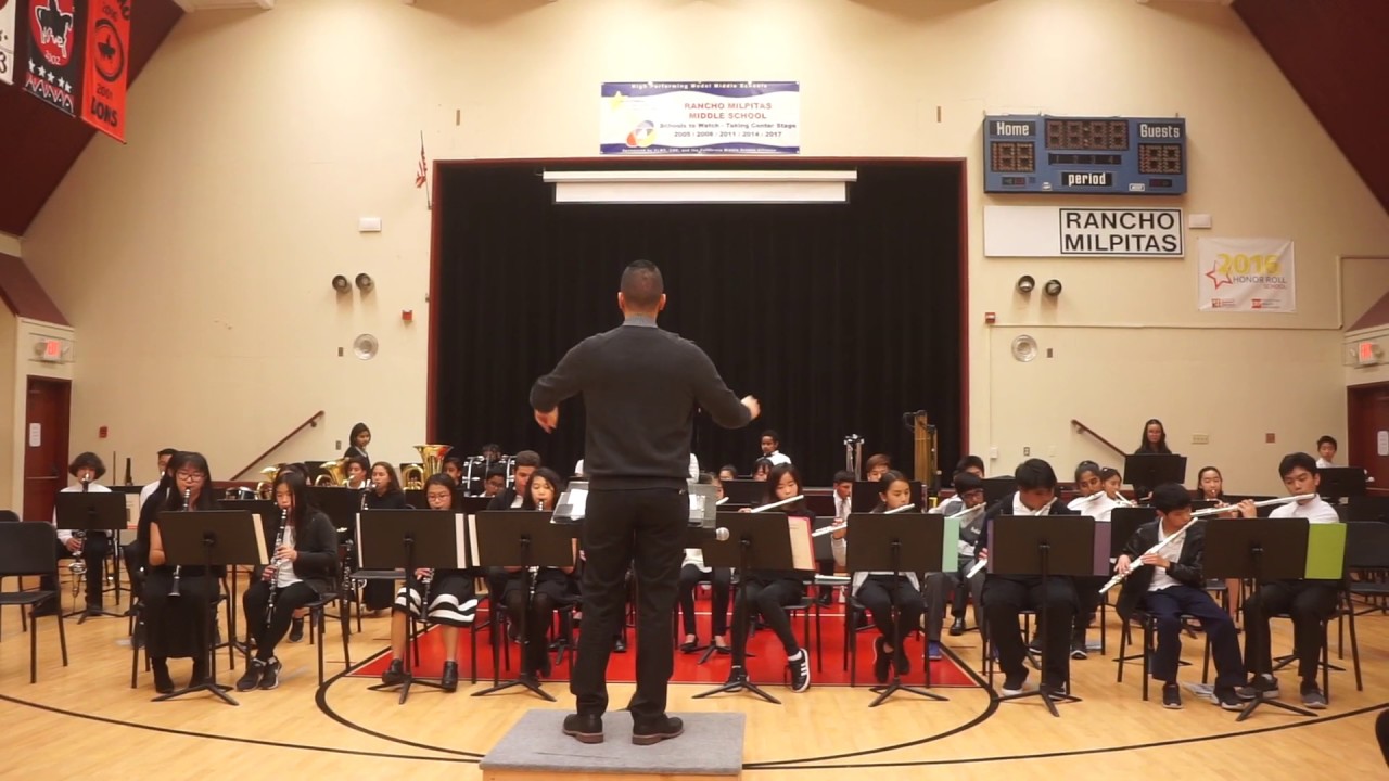 Anish 7th grade school band concert - Song 2 - YouTube
