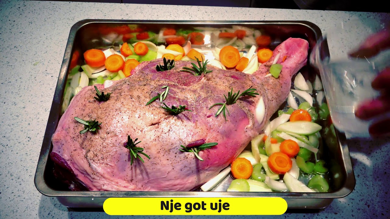 Kofshe qingji I pjekur ne furre - YouTube