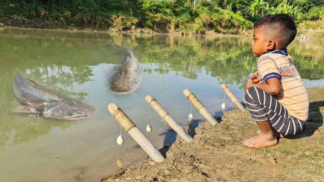 Traditional Boy Hunting Big Fish With Hook By River | New Best Hook ...