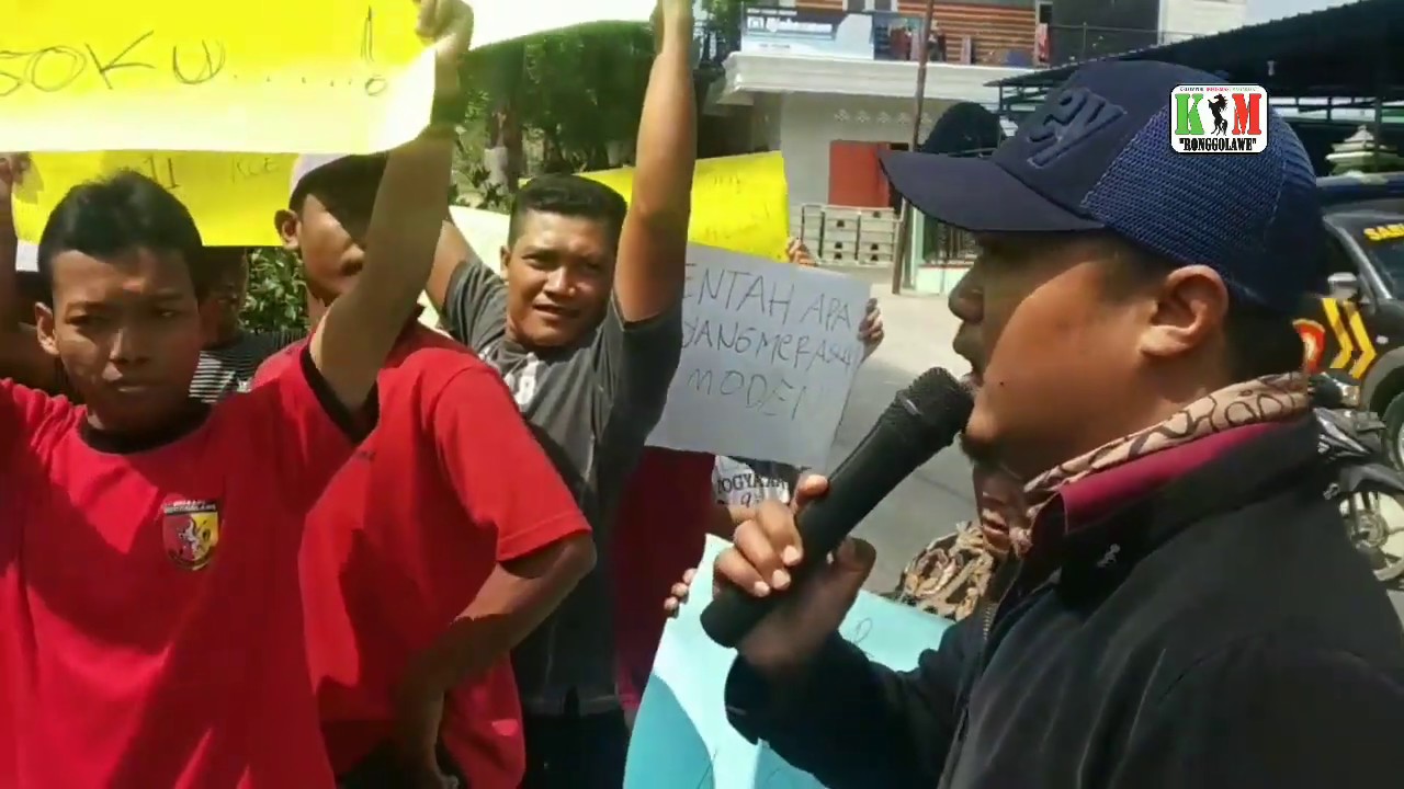Warga Hargoretno Kompak Tuntut Mbah Modin Dicopot - YouTube