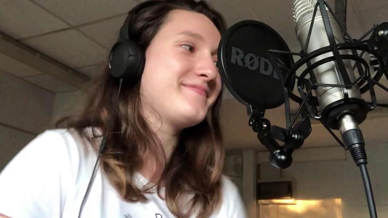 I'm still standing - Elton John - Cover by Astrid - YouTube