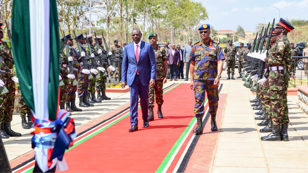 KING!! SEE HOW PRESIDENT RUTO ARRIVED IN EMBAKASI GARRISON FOR KDF DAY ...