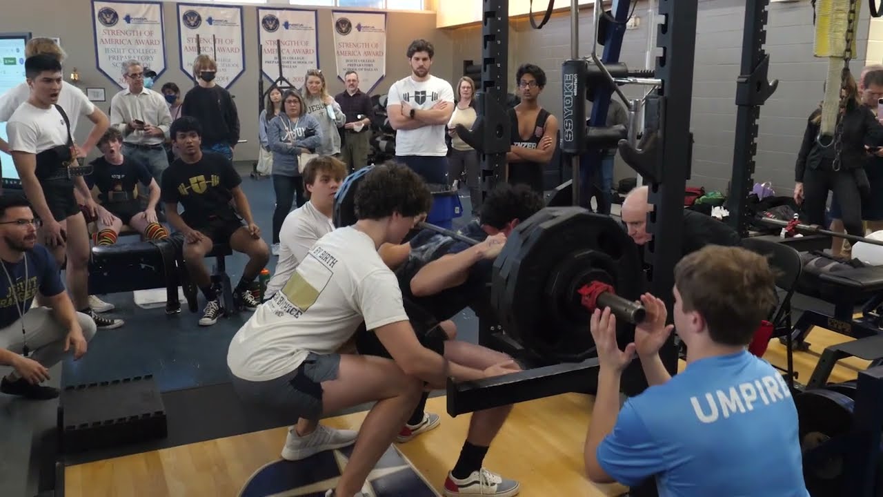 The Jesuit Dallas Athletics Experience - YouTube