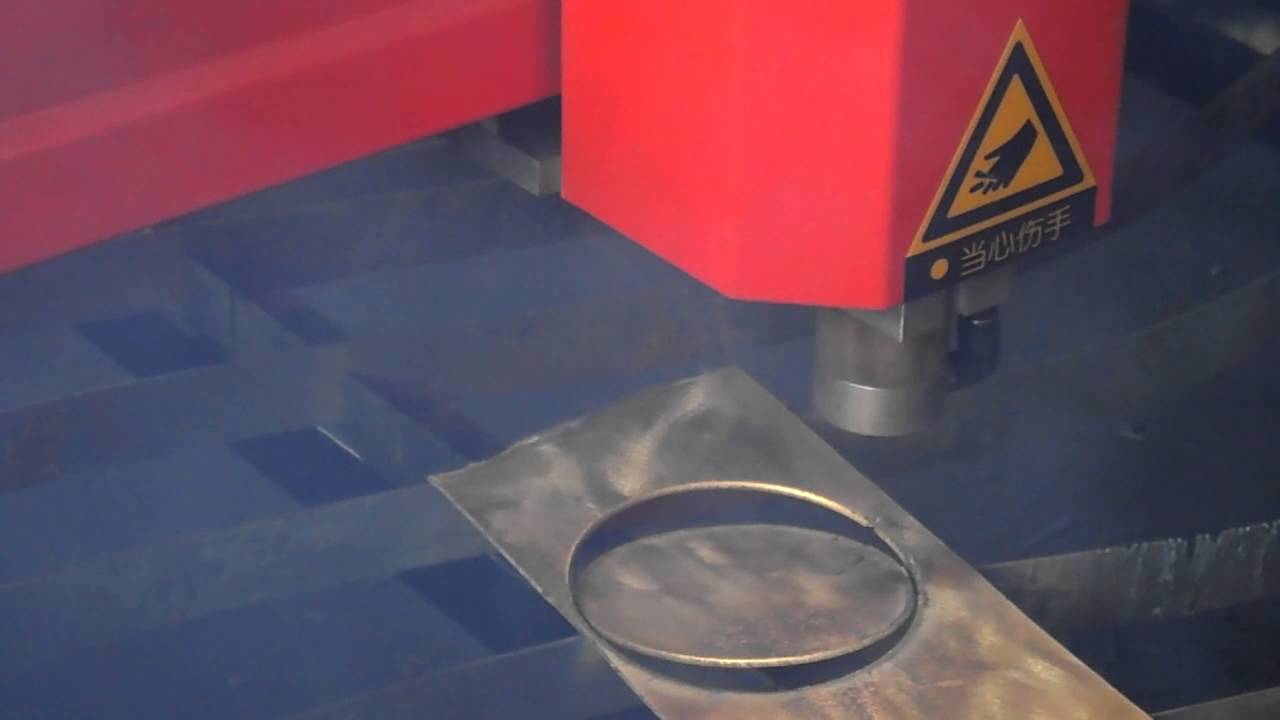 copper cutting by plasma - YouTube