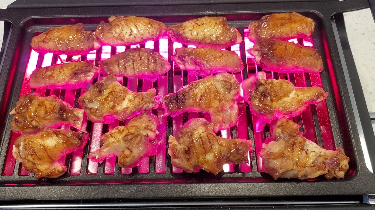 BBQ chicken infrared grill.. sizzling - YouTube
